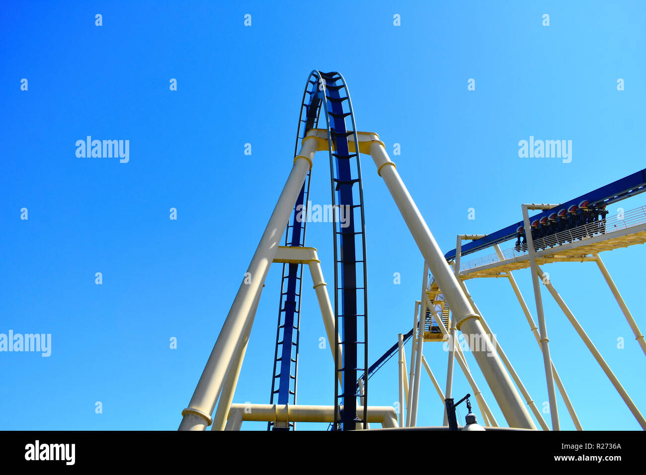 Tampa, Florida. October 25, 2018 The adventure begins with calm ascent ...