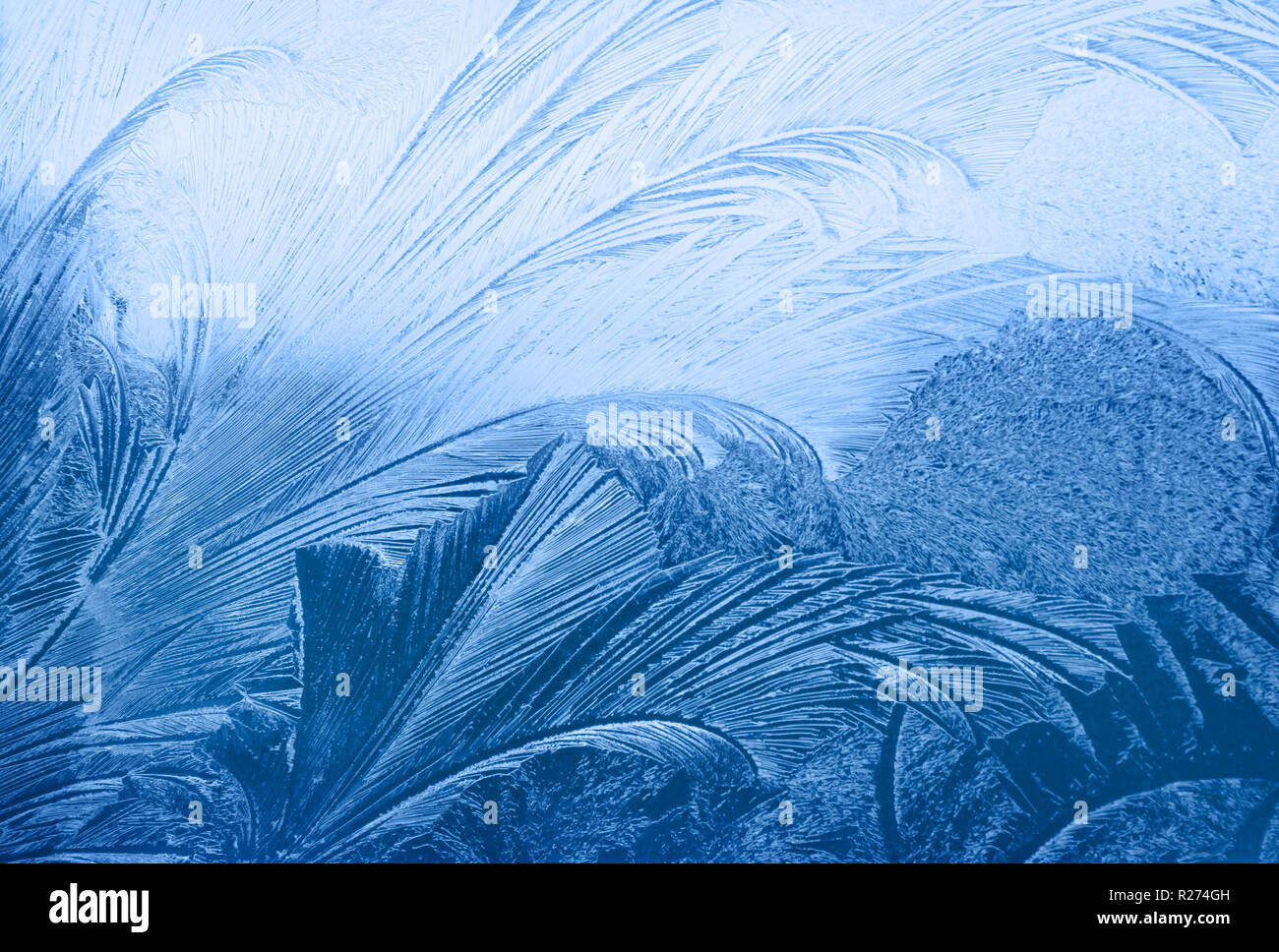Frost flowers on glass hi-res stock photography and images - Alamy