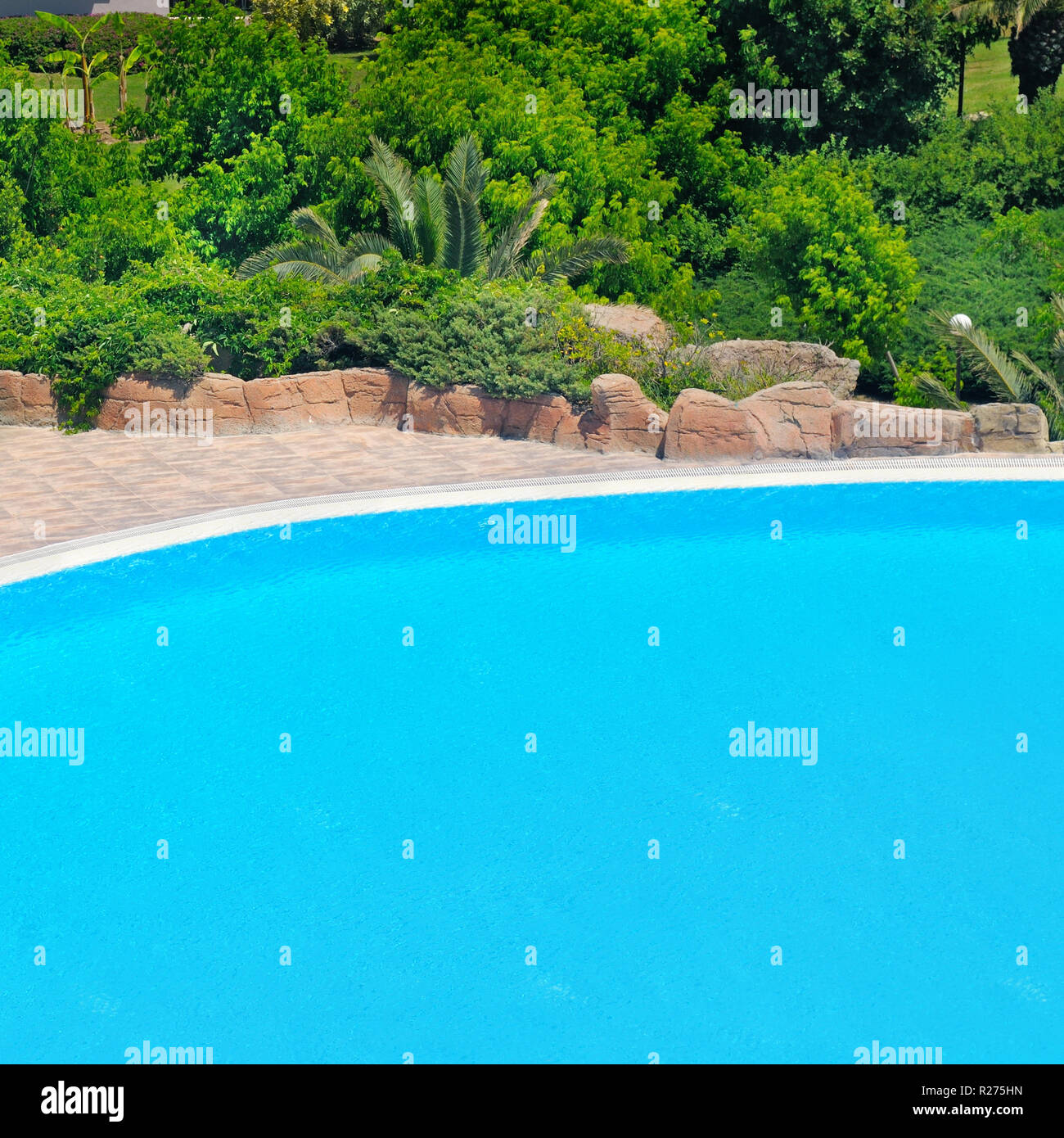 Indoor and outdoor pools hi-res stock photography and images - Alamy