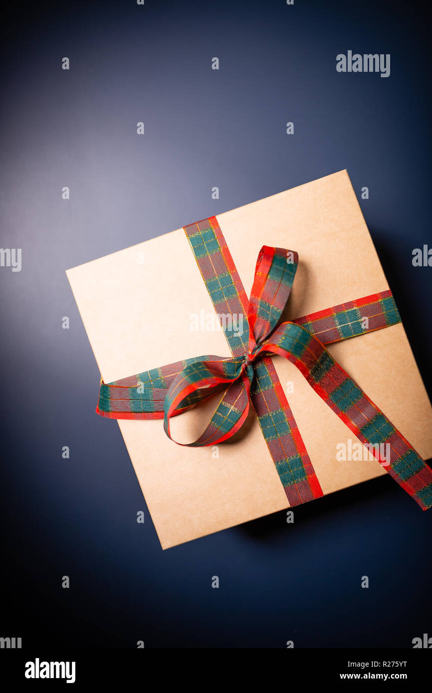 Present carton hi-res stock photography and images - Alamy