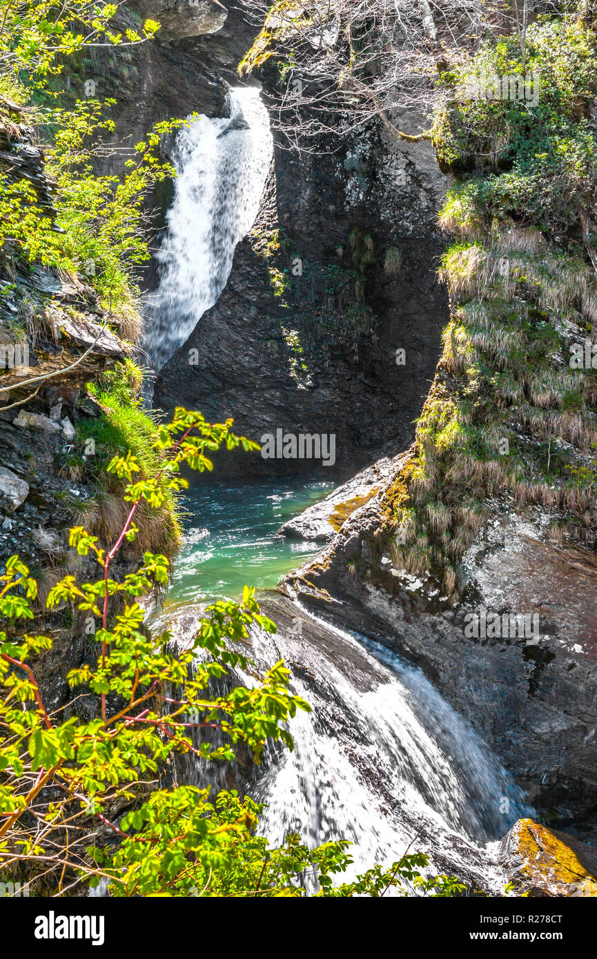 Hiking at Reichenbach waterfalls. Switzerland Stock Photo - Alamy