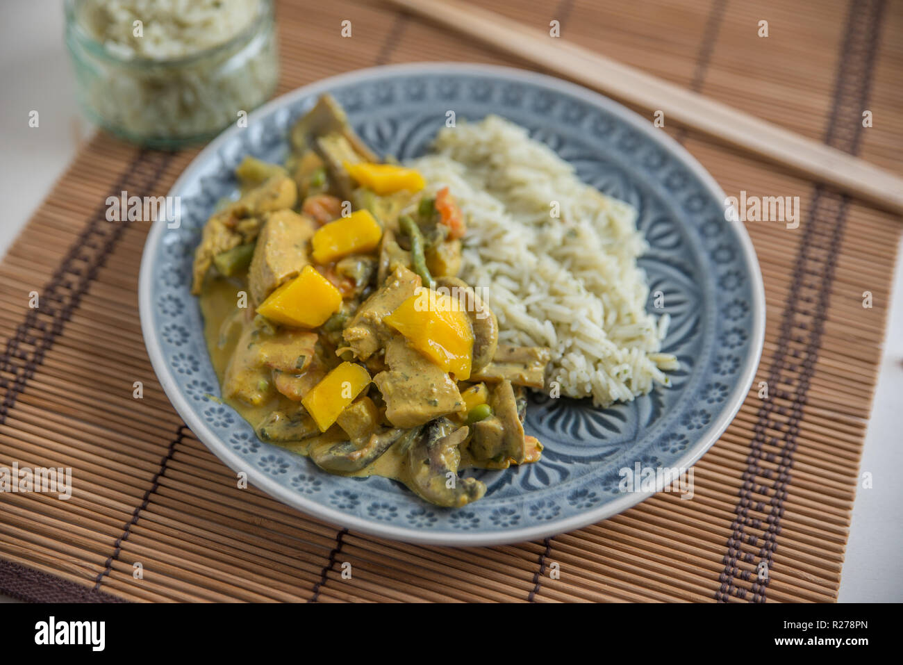 Chicken Curry with rice Stock Photo - Alamy