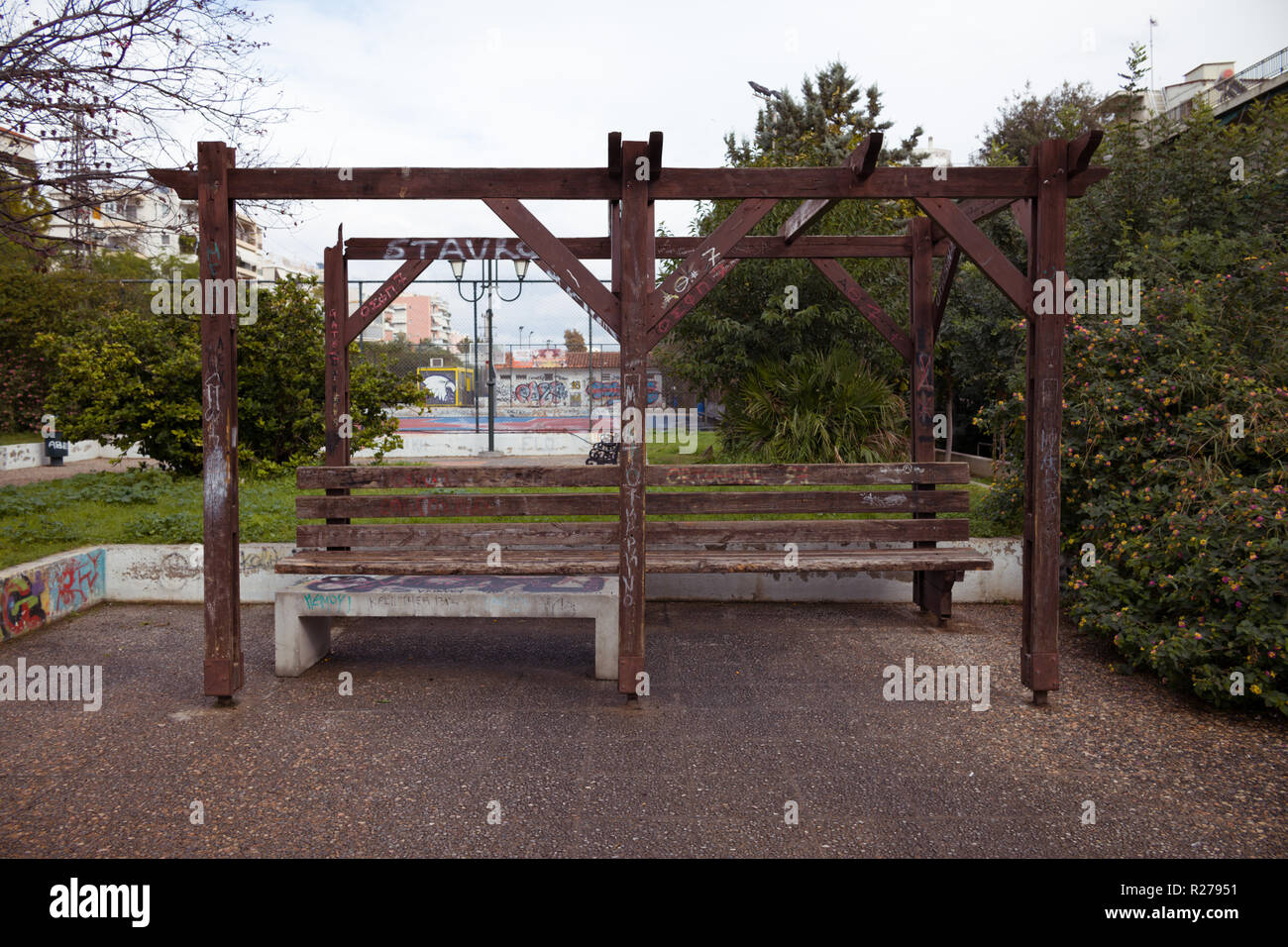 Wooden park structure hi-res stock photography and images - Alamy