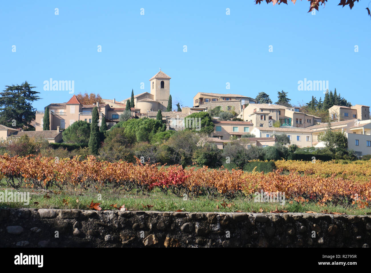 Vinsobres france wine hi-res stock photography and images - Alamy