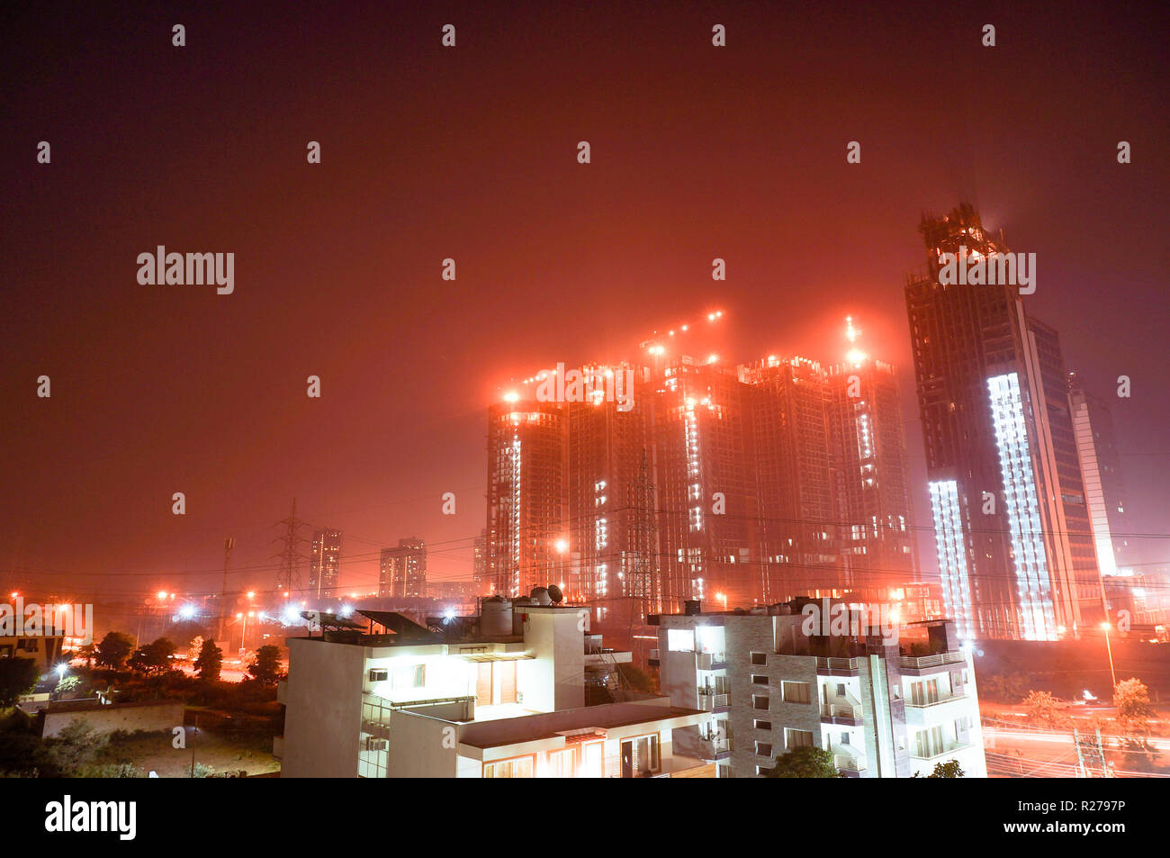 Buildings dusk in noida india hi-res stock photography and images - Alamy