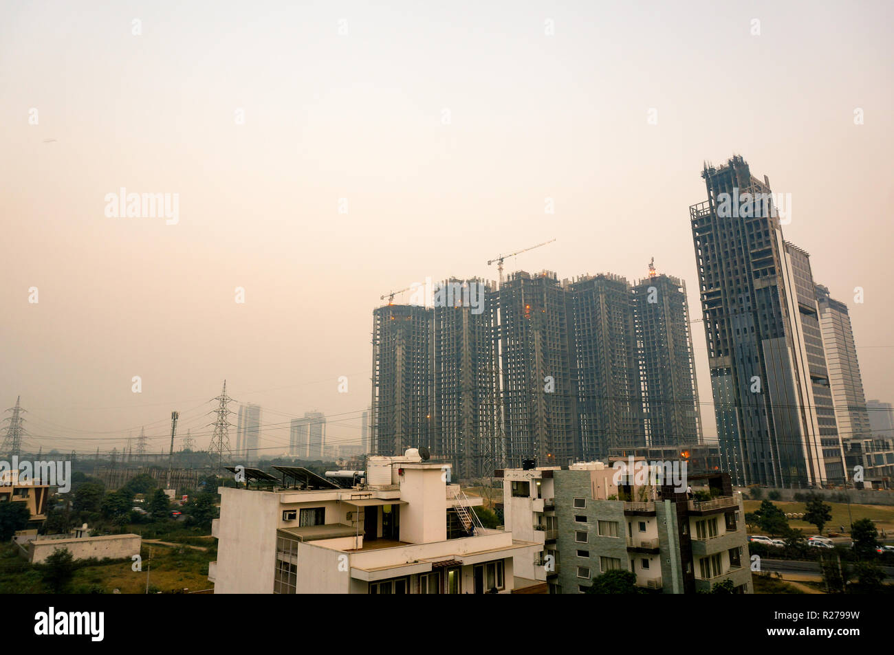 Noida skyline hi-res stock photography and images - Alamy