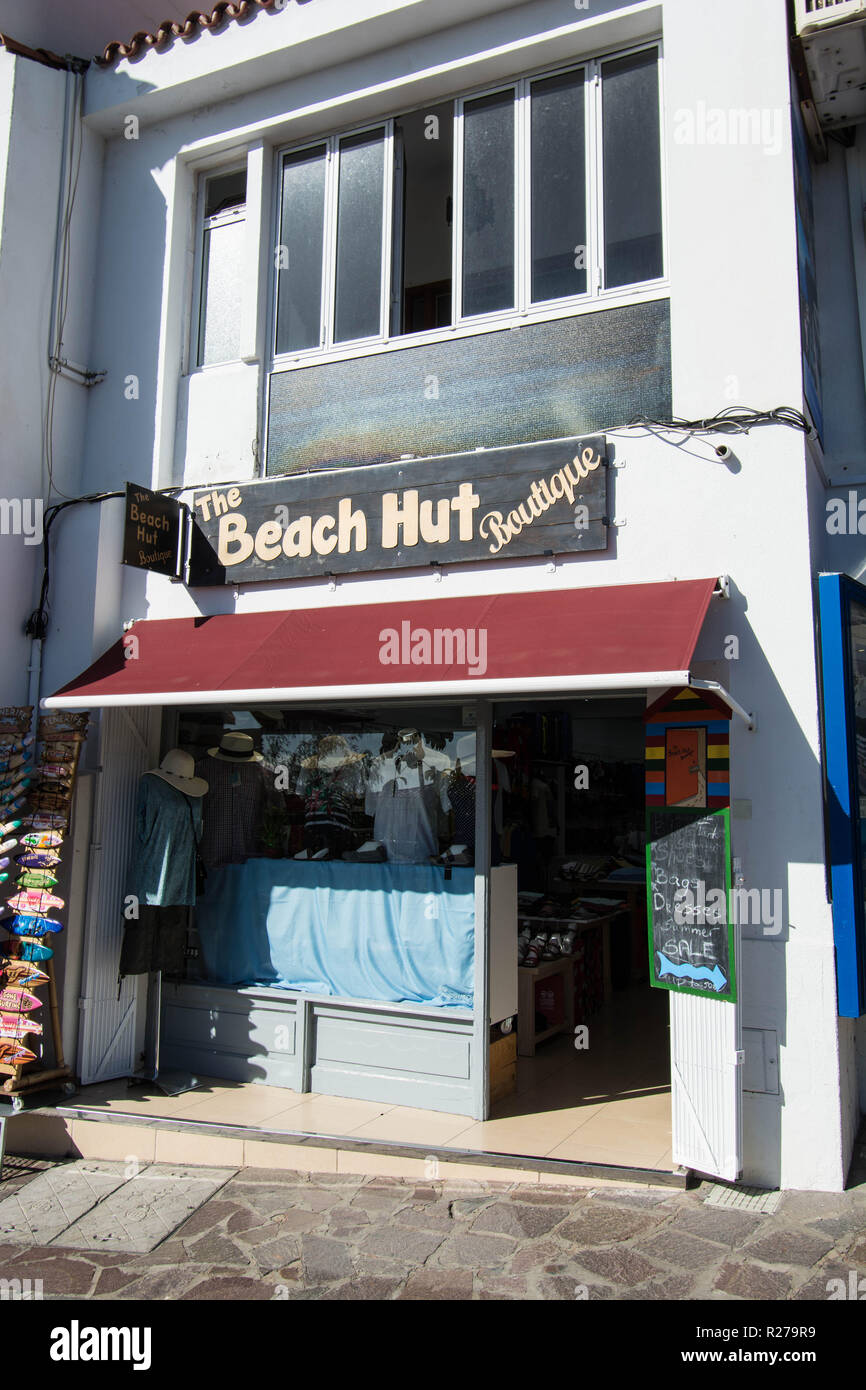 Beech hut cafe hi-res stock photography and images - Alamy