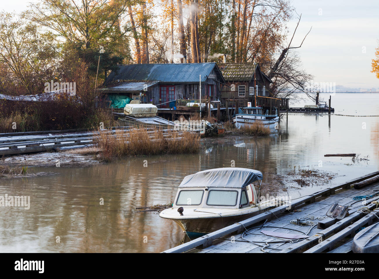 Finnish housing hi-res stock photography and images - Alamy