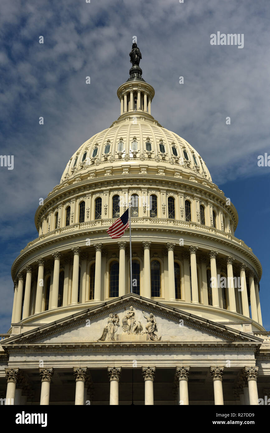 U.s. capitol building exterior hi-res stock photography and images - Alamy