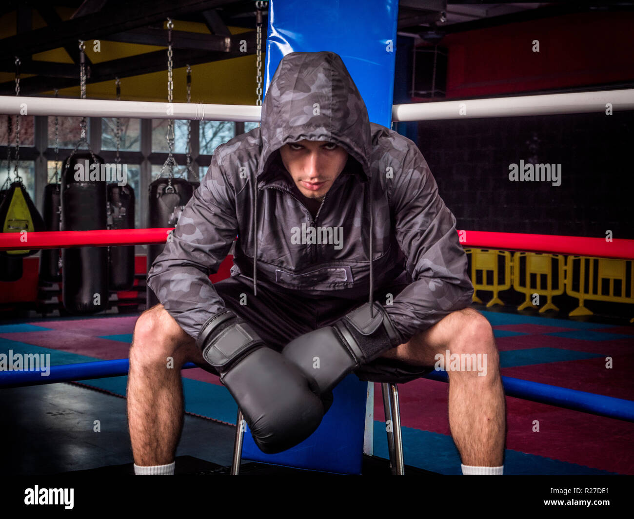 Boxing ring corner hi-res stock photography and images - Alamy