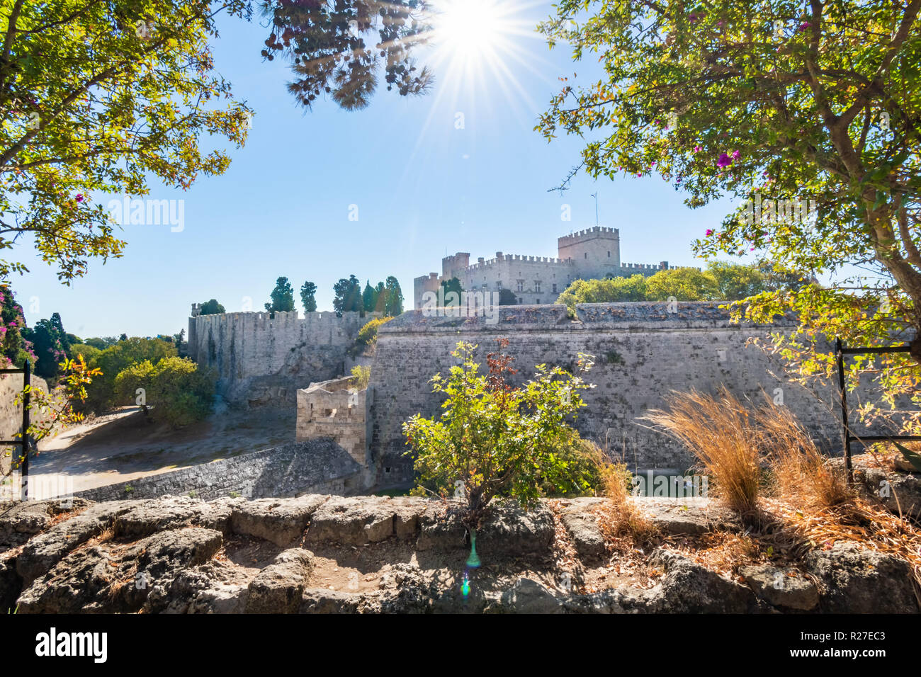 Grand master palace and city walls of medieval city of Rhodes (Rhodes ...