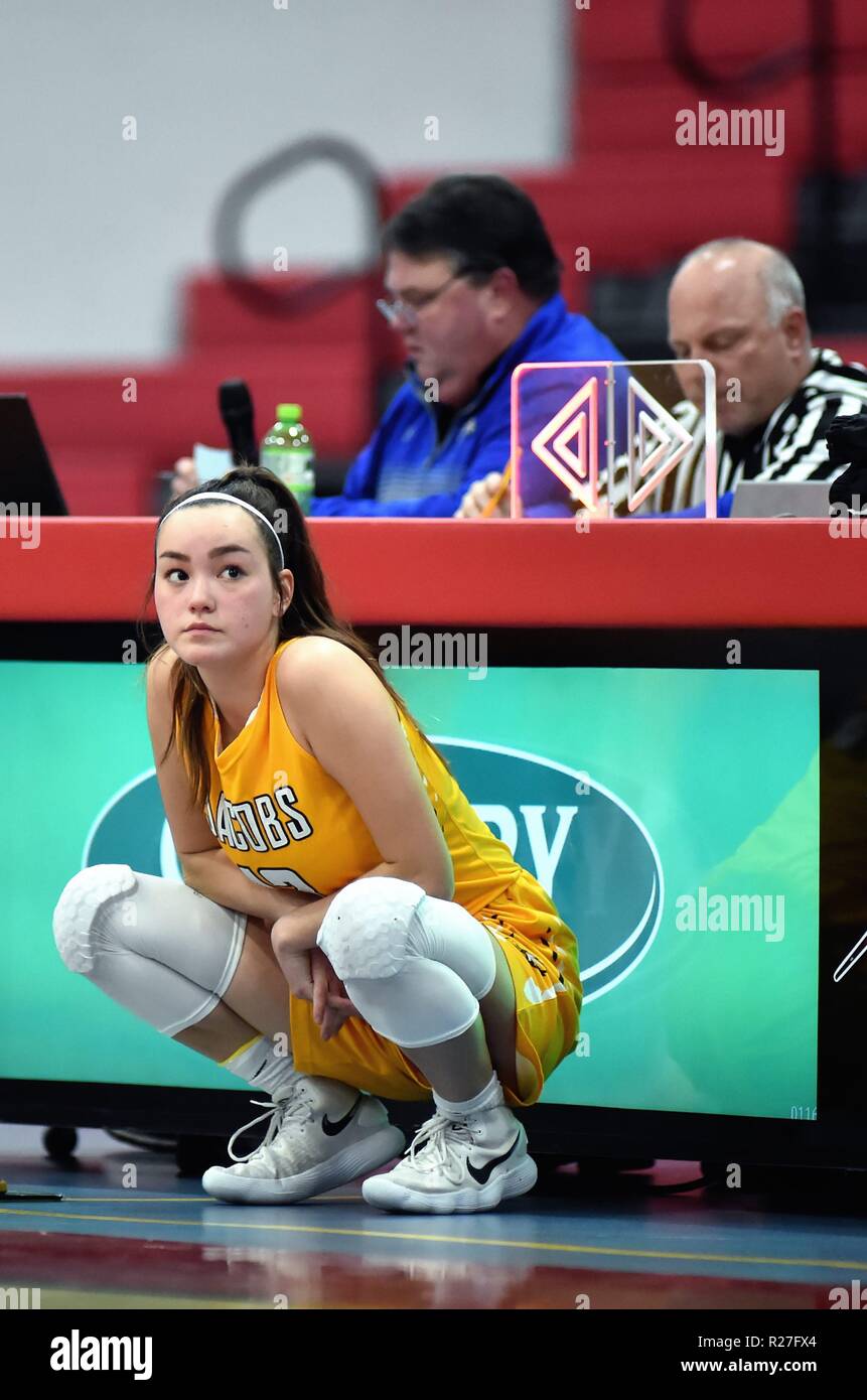 Substitute player hi-res stock photography and images - Alamy