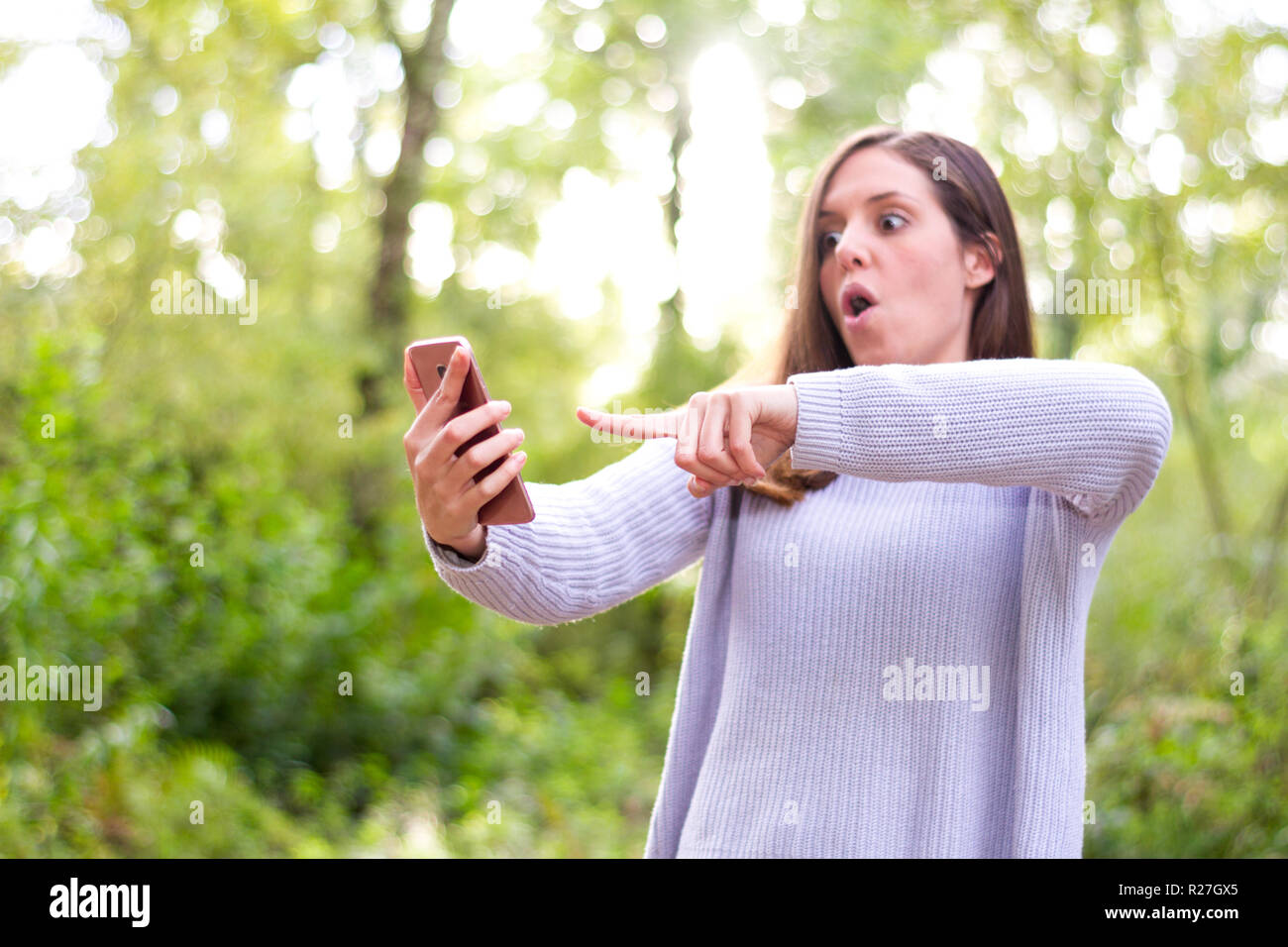 Surprised smiling old lady hi-res stock photography and images - Alamy Surprised smiling old lady hi-res stock photography and images - Alamy