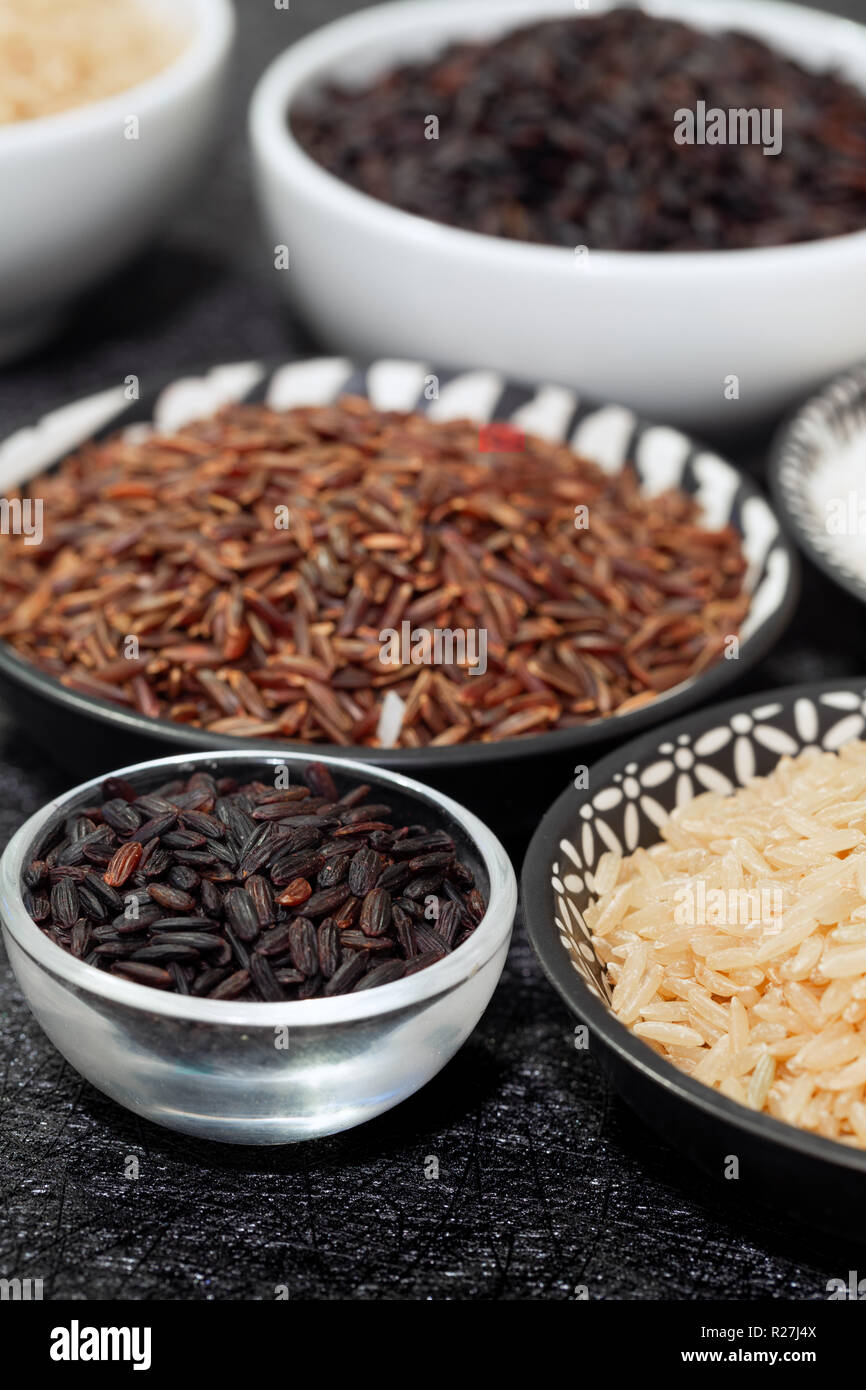 rice, different varieties of raw rice Stock Photo - Alamy