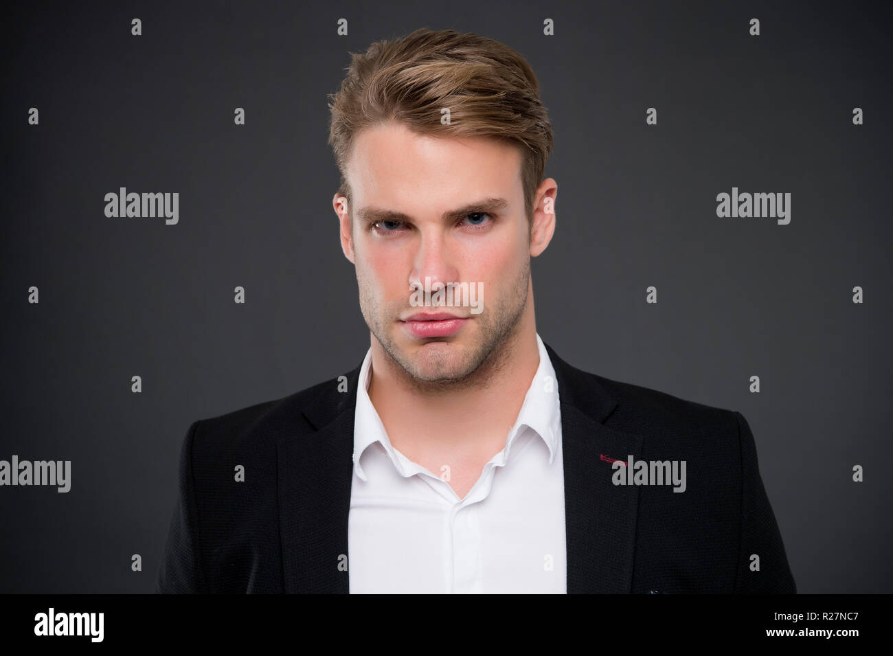 Plenary formal wear hi-res stock photography and images - Alamy