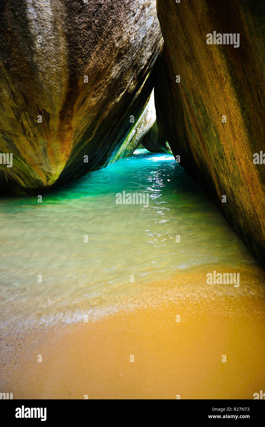 Wonderful colors of the beaches of Virgin Gorda, British Virgin Islands ...