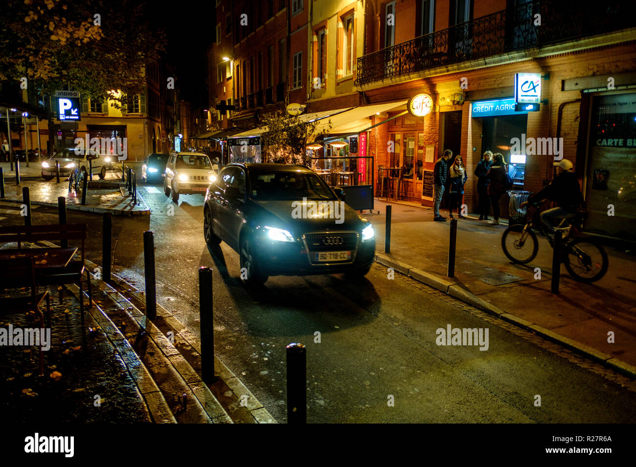 Late night street hi-res stock photography and images - Alamy