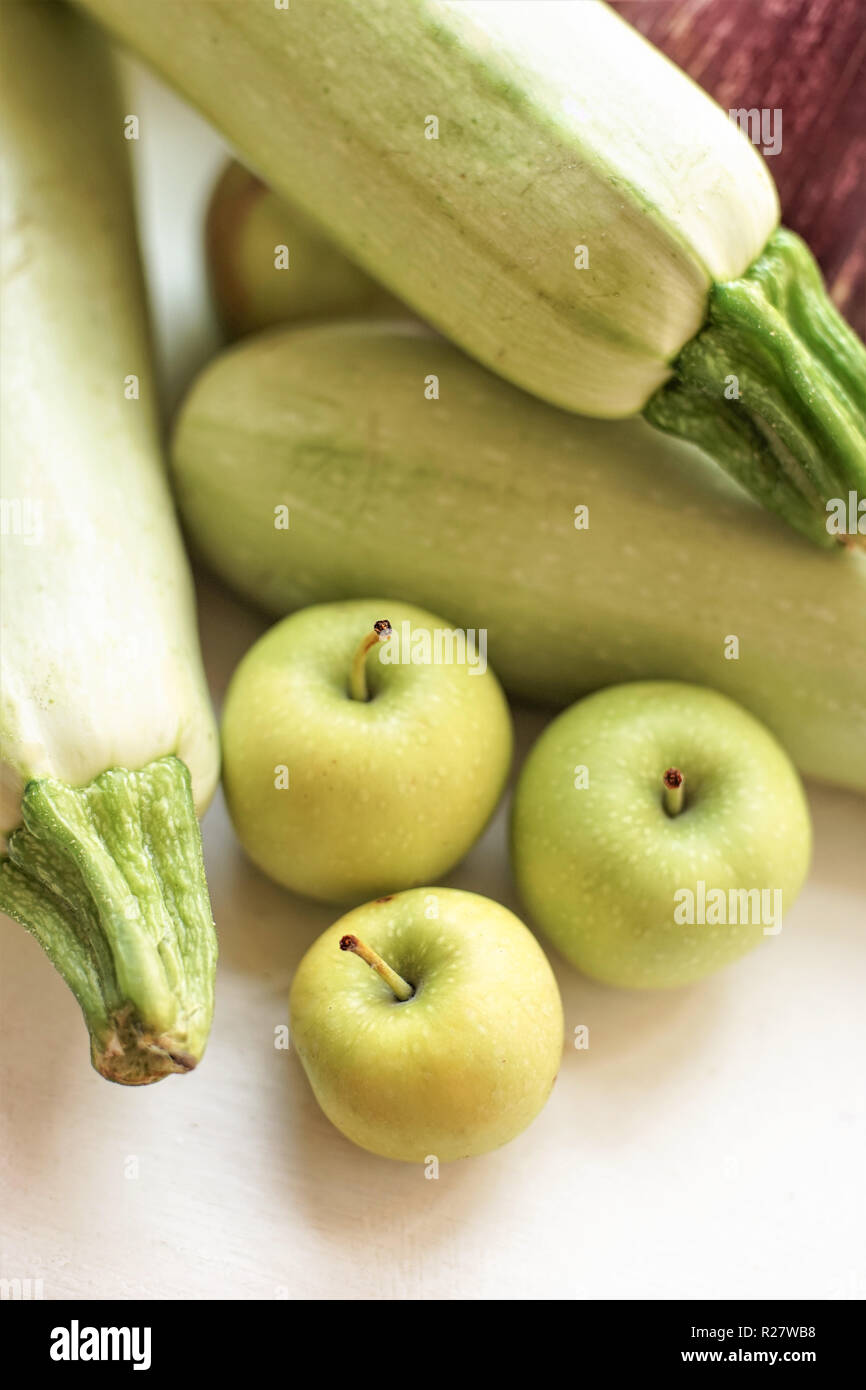 Marrow plant hi-res stock photography and images - Alamy