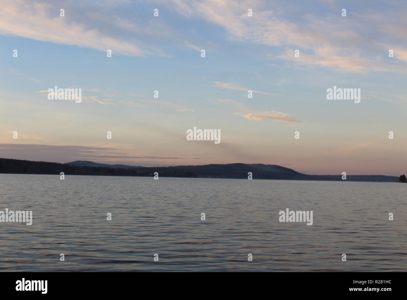 Beautiful sunset over river waves hi-res stock photography and images ...