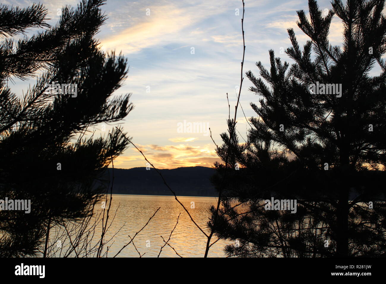 Beautiful sunset landscape hi-res stock photography and images - Alamy
