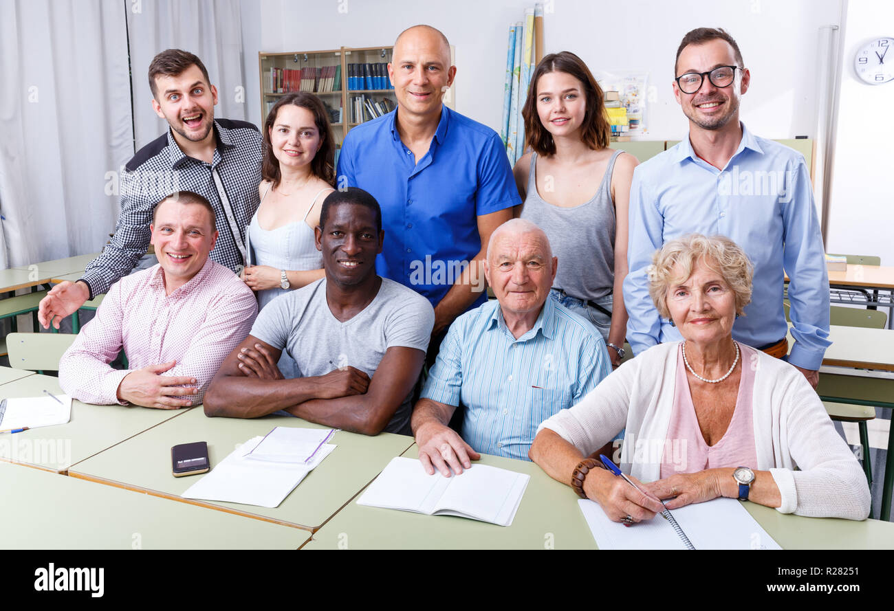 Adult students different ages hi-res stock photography and images - Alamy