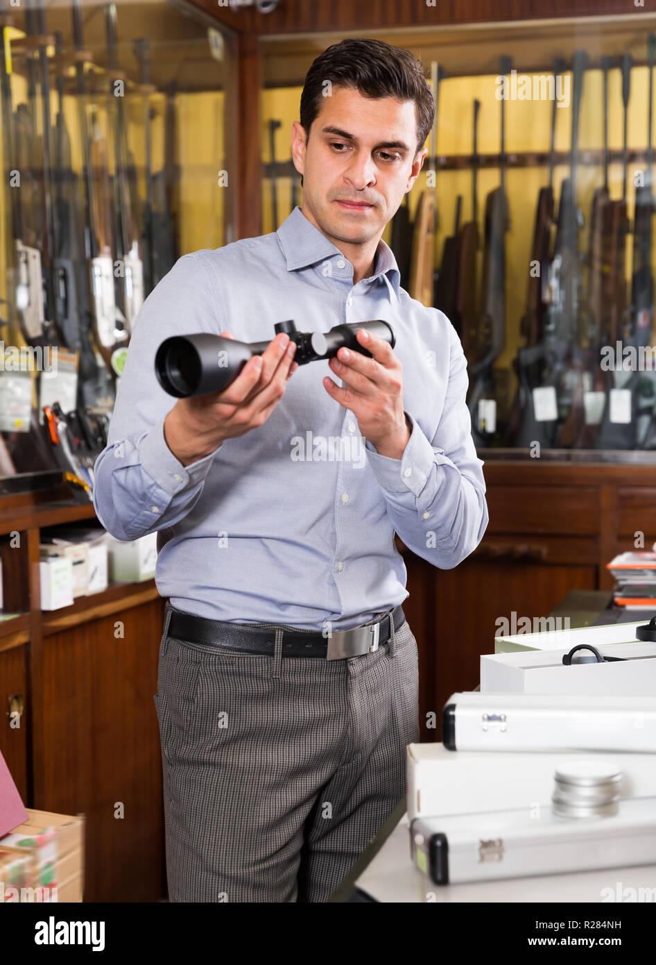 Optical sights hi-res stock photography and images - Alamy