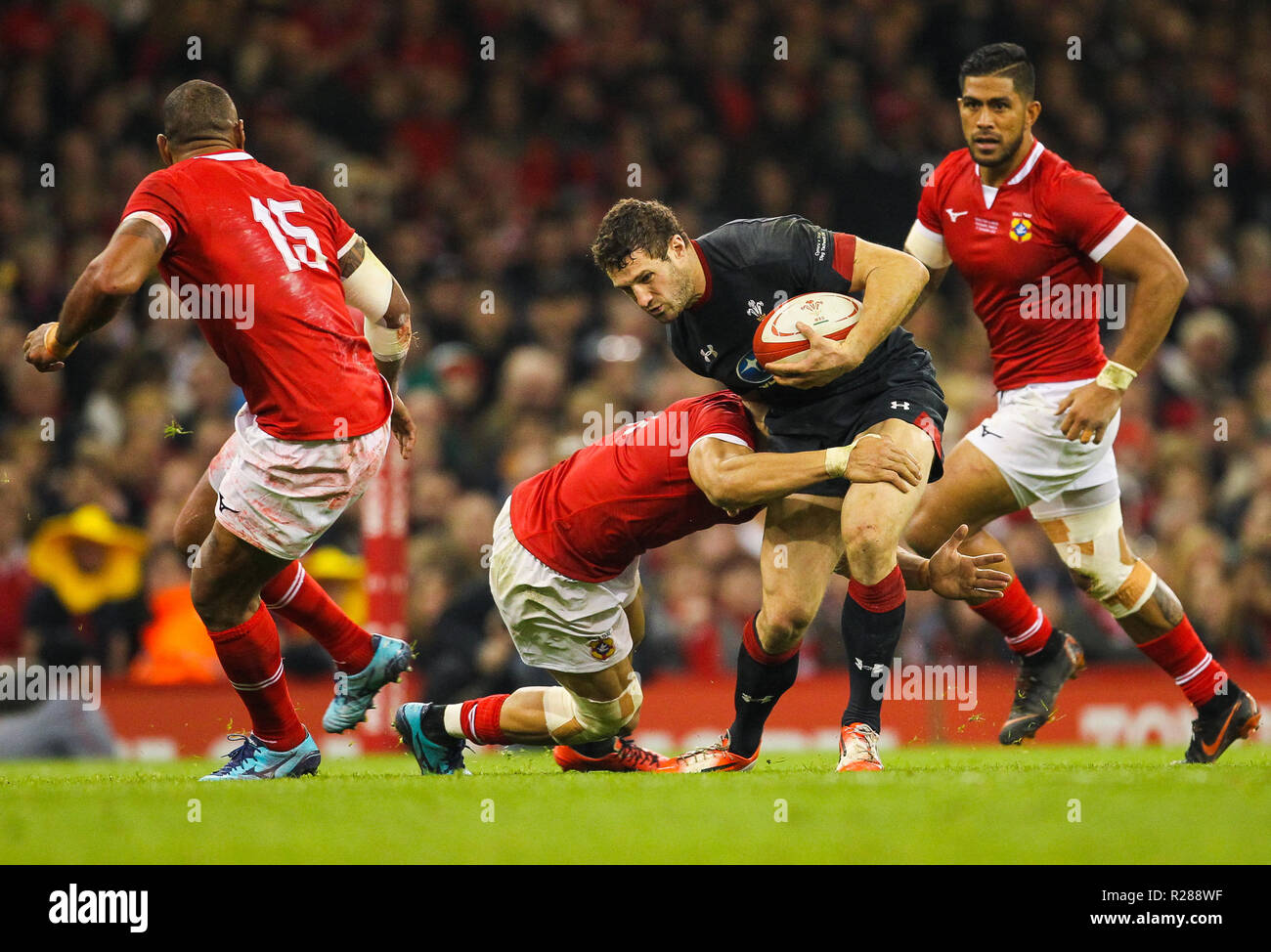 Principality Stadium, Cardiff, UK. 17th November 2018. Rugby Union ...