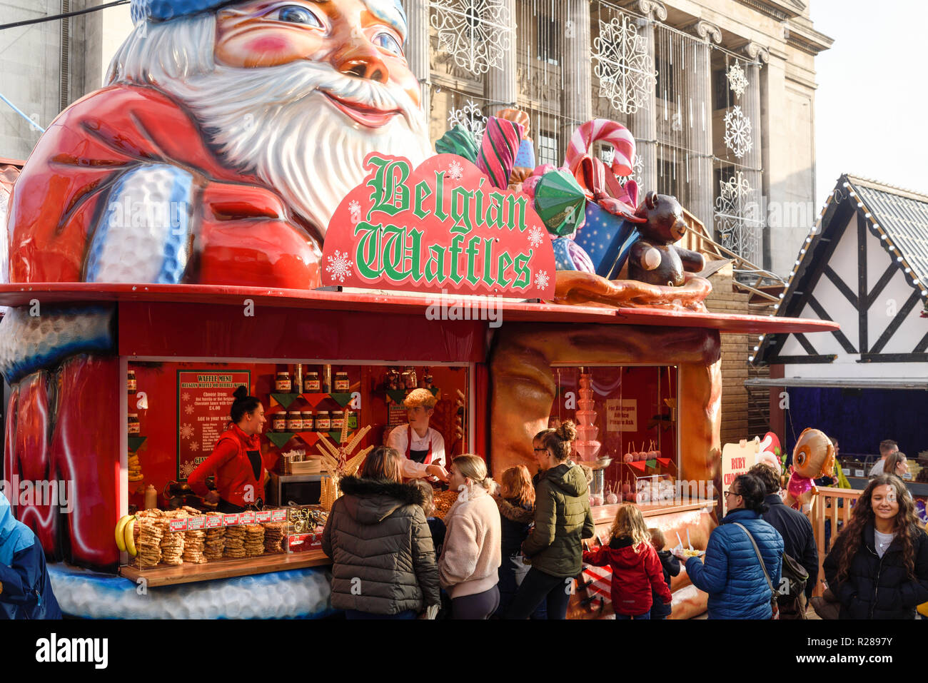 Ice ring winter wonderland hi-res stock photography and images - Alamy