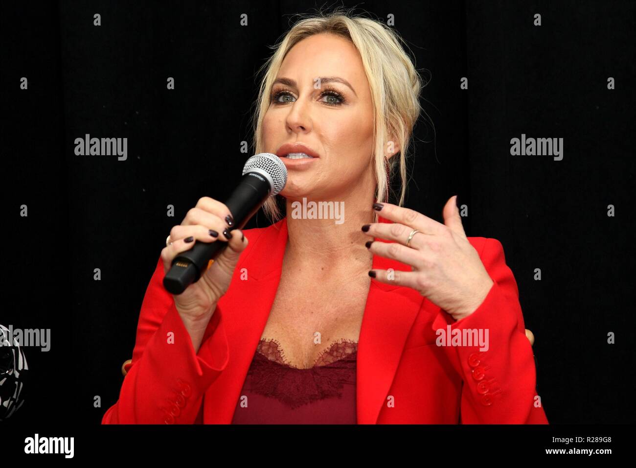 Shannon dellimore hi-res stock photography and images - Alamy