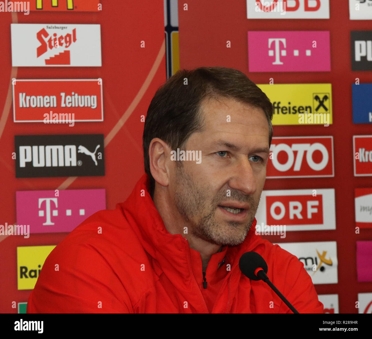 Franco foda press call hi-res stock photography and images - Alamy