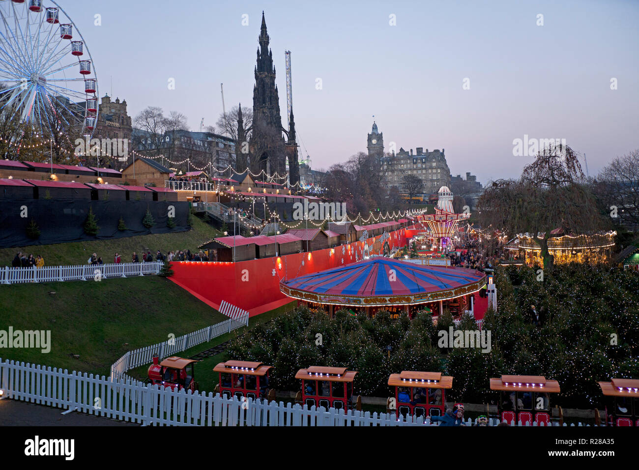 Visit a fair hi-res stock photography and images - Alamy