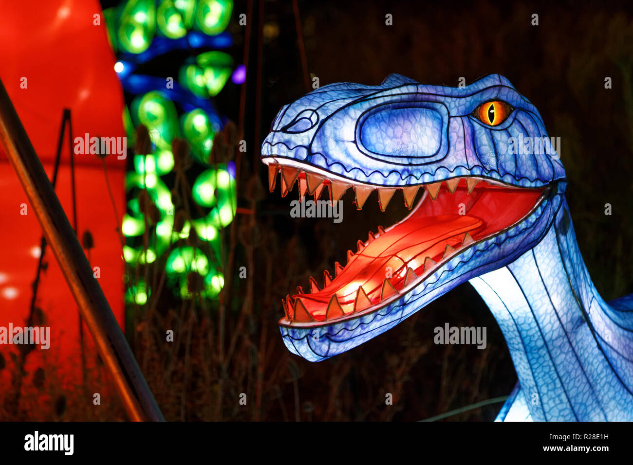 Paris, France. 16th Nov, 2018. Luminous statues representing extinct or ...