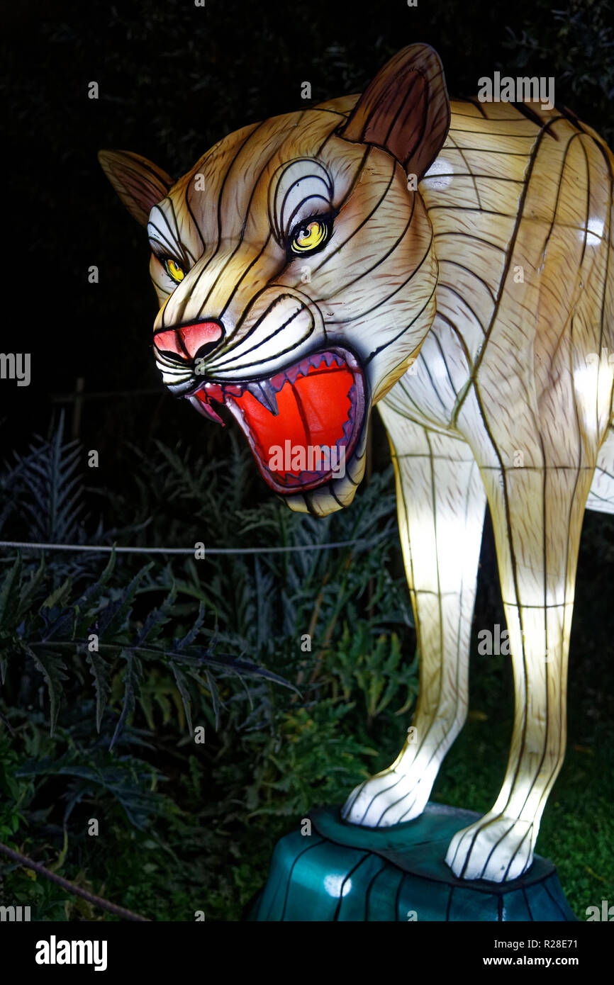 Paris, France. 16th Nov, 2018. Luminous statues representing extinct or ...