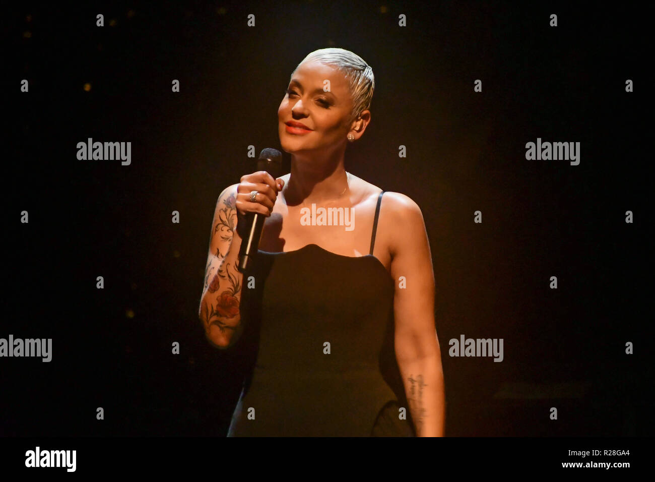 London, UK. 17th Nov, 2018. Mariza, ComIH, born Marisa dos Reis Nunes ...