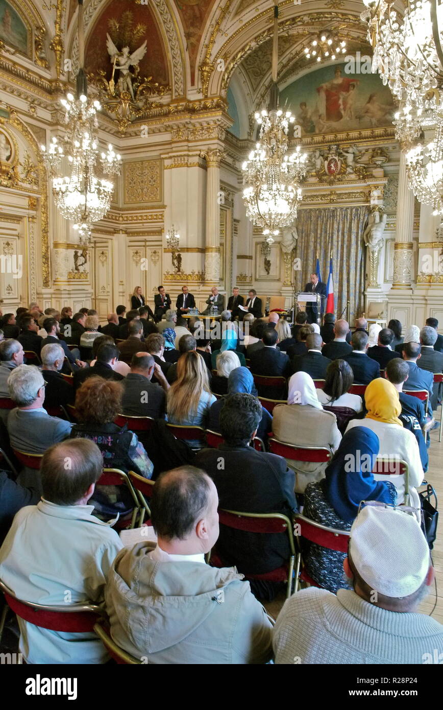 Secularism france hi-res stock photography and images - Alamy