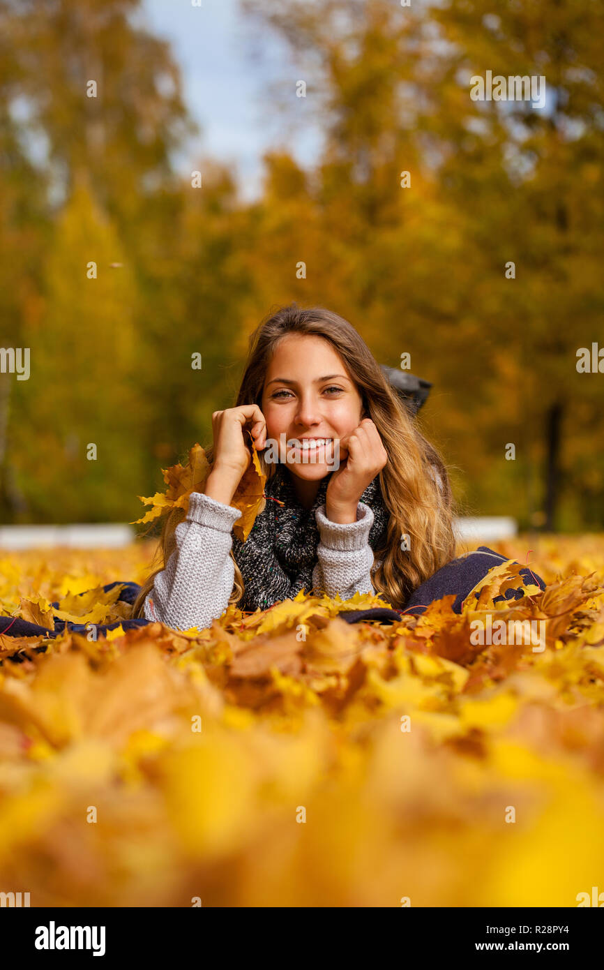 Autumn little girl Stock Photo - Alamy