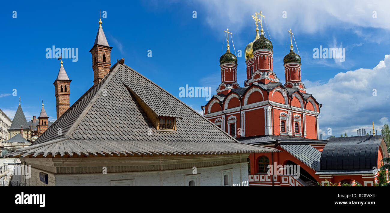 Domes ans roof tops in Moscow, Russia Stock Photo - Alamy