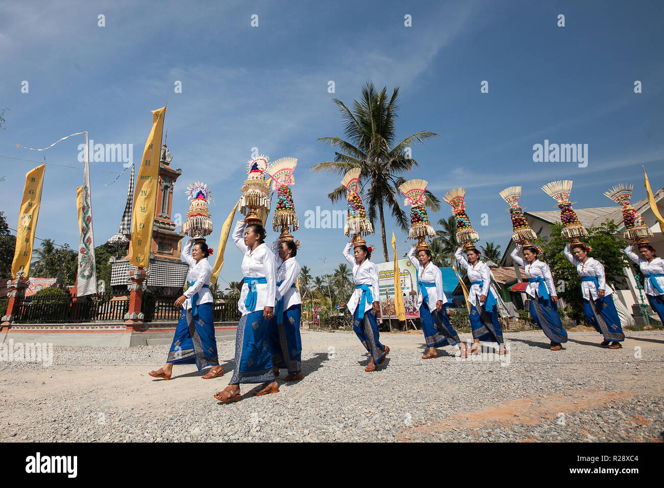 Transmigration Indonesia High Resolution Stock Photography and Images ...