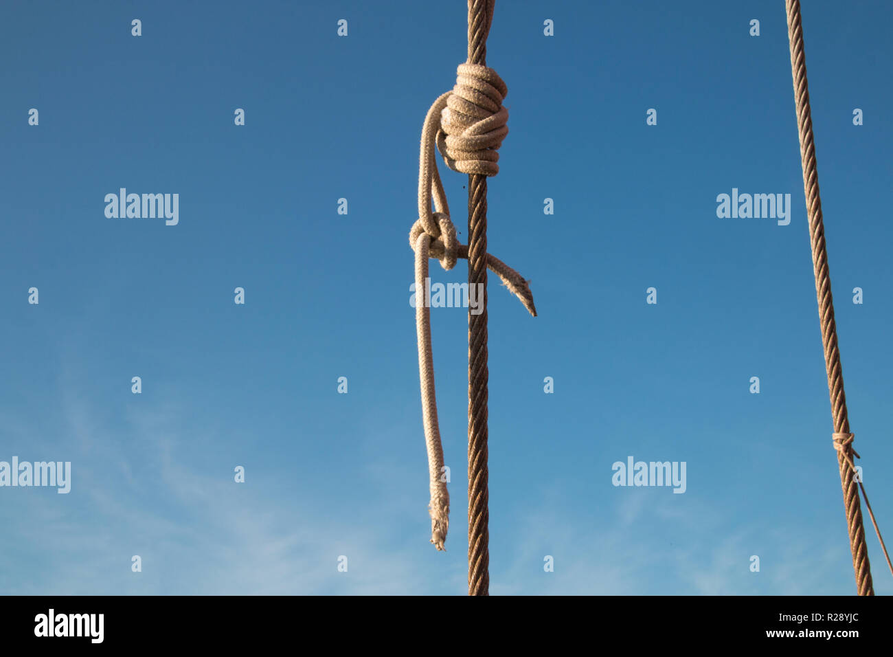 Ship's knot. Knots on a ship Stock Photo - Alamy