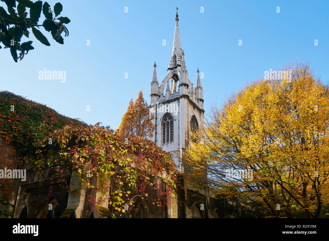 Tall church spire hi-res stock photography and images - Alamy