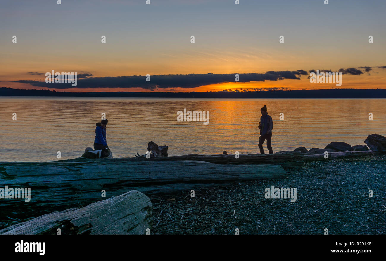 Deep rich colors hi-res stock photography and images - Alamy