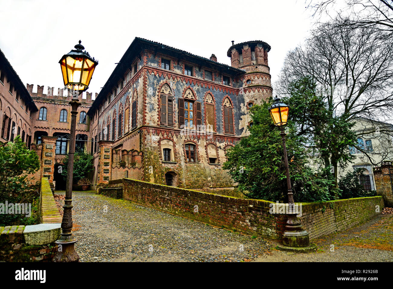 Piovera castle in Piemonte, north Italy Stock Photo - Alamy