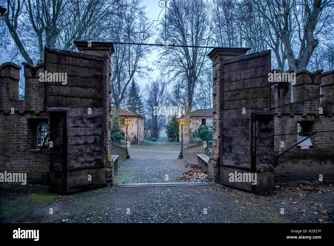 Piemonte castles hi-res stock photography and images - Alamy
