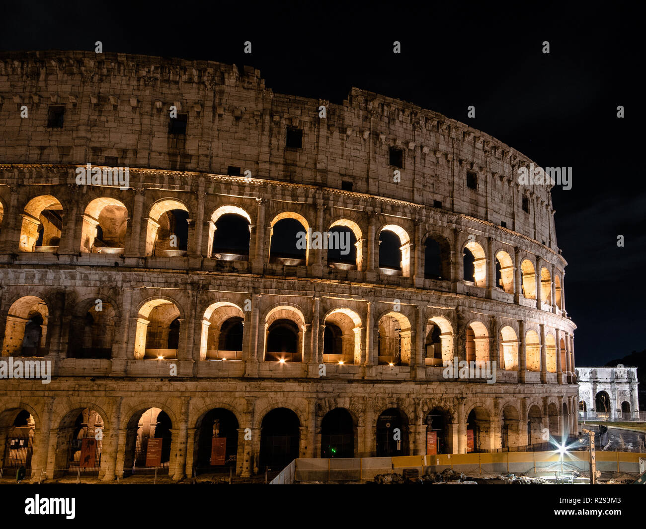 Monumento imperiale hi-res stock photography and images - Alamy