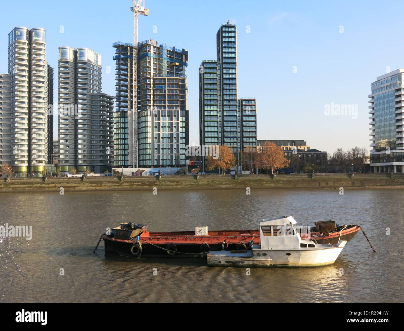 London Silhouette Outline High Resolution Stock Photography and Images ...