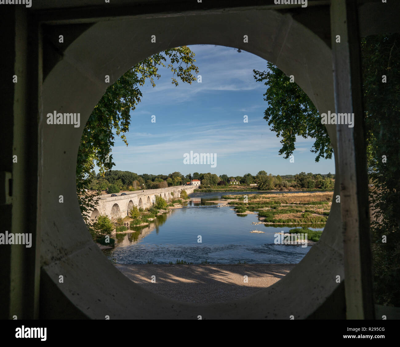 Landscape river bridge serene hi-res stock photography and images - Alamy