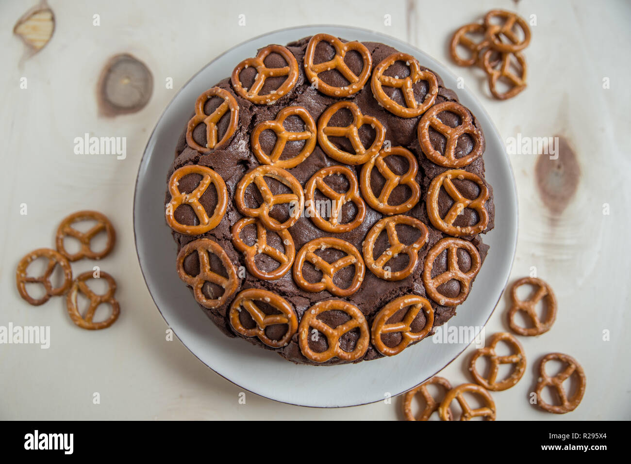 Chocolate Pretzel Cake Stock Photo - Alamy