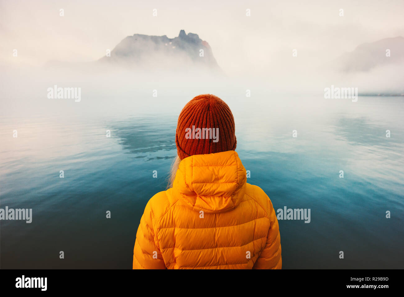 Cold Looking Water High Resolution Stock Photography and Images - Alamy