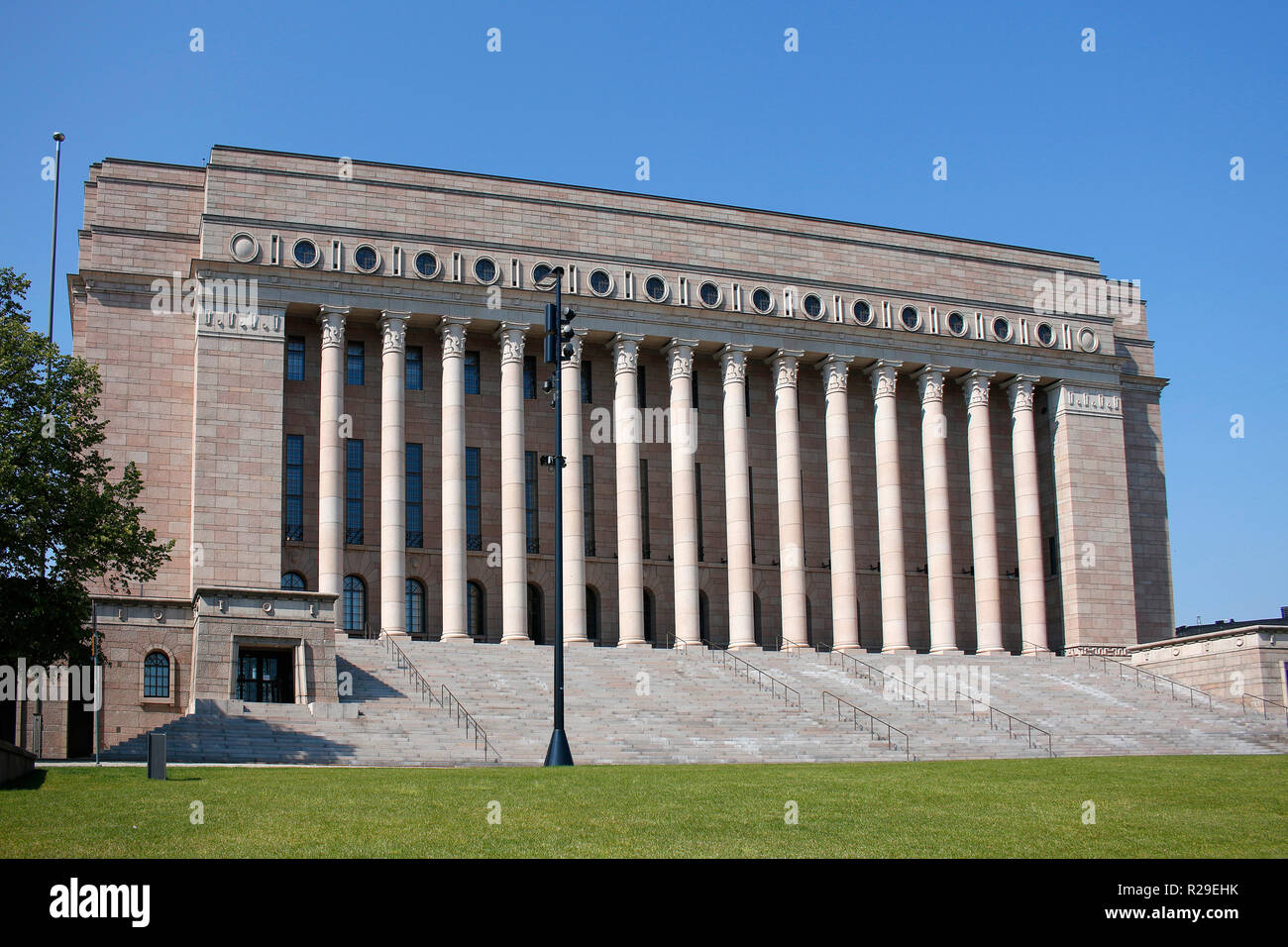 Parlamentsgebaeude hi-res stock photography and images - Alamy