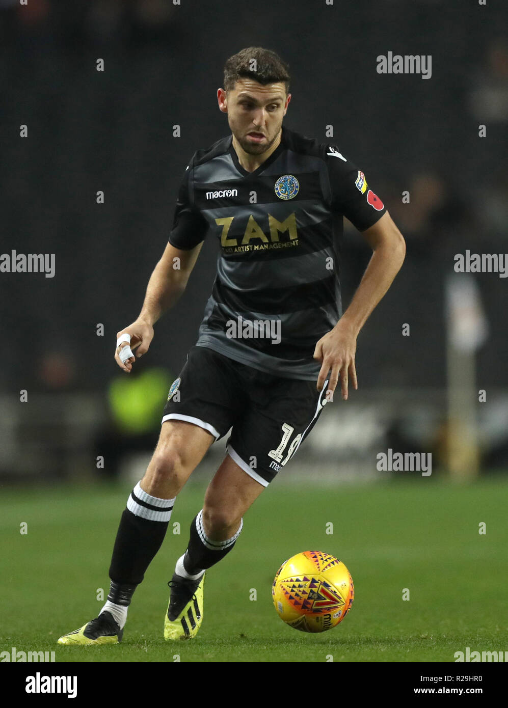 James pearson hi-res stock photography and images - Alamy